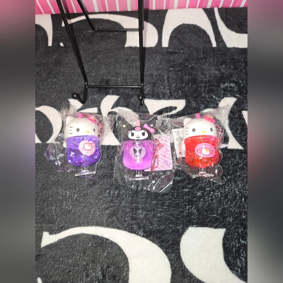 Sanrio | Bags | 3pc Hello Kitty Friends Collectible Cup Keychains ...
